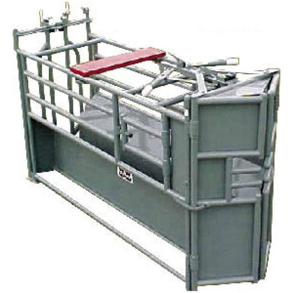 WW Livestock Systems Roping Chute - High Plains Cattle Supply